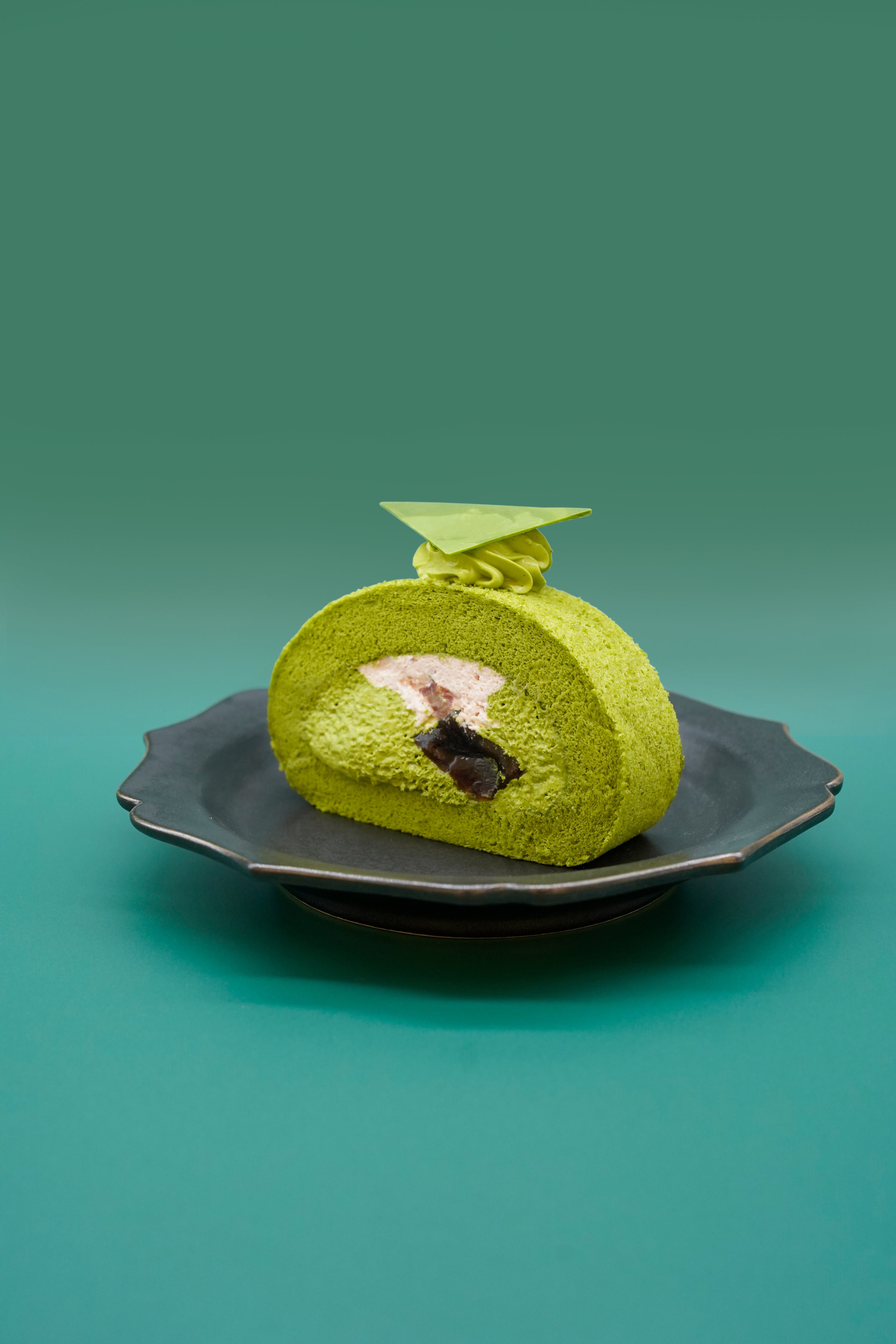Matcha Azuki Brown Sugar Mochi Roll Cake I 抹茶紅豆黑糖麻糬卷蛋 – bestow